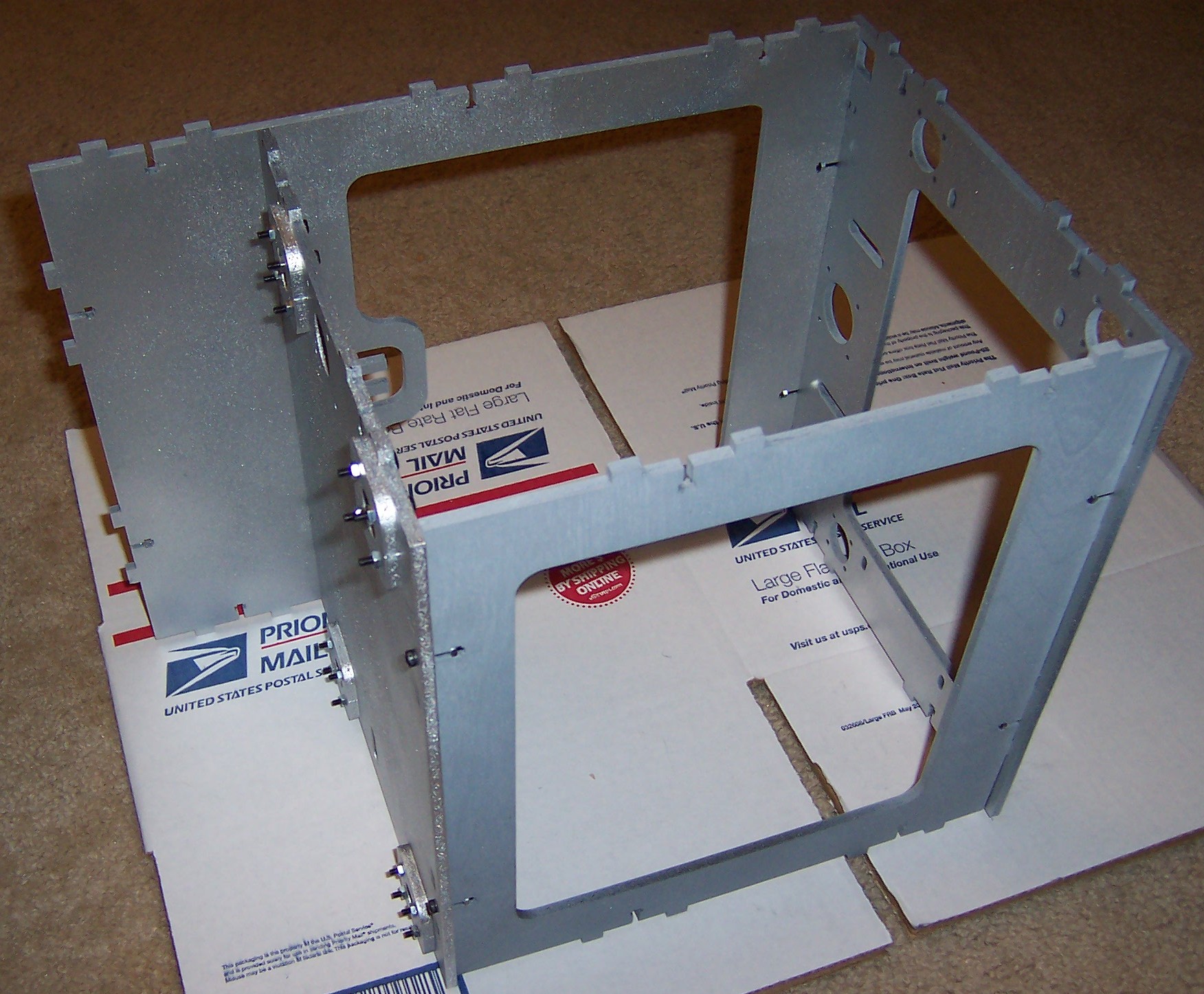 Building a robot that builds things | MakerBlock